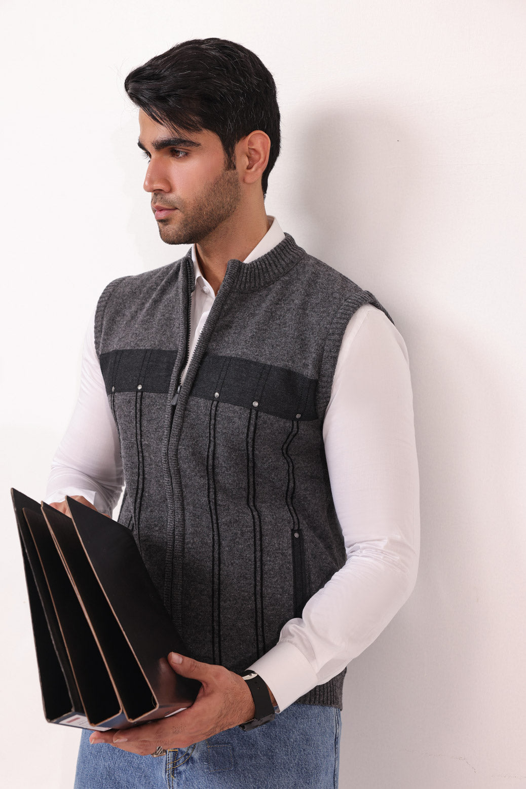 BLACK-TURTLE NECK ZIPPER SANDO SWEATER (985-15)B-162 – Bonanza Satrangi ...